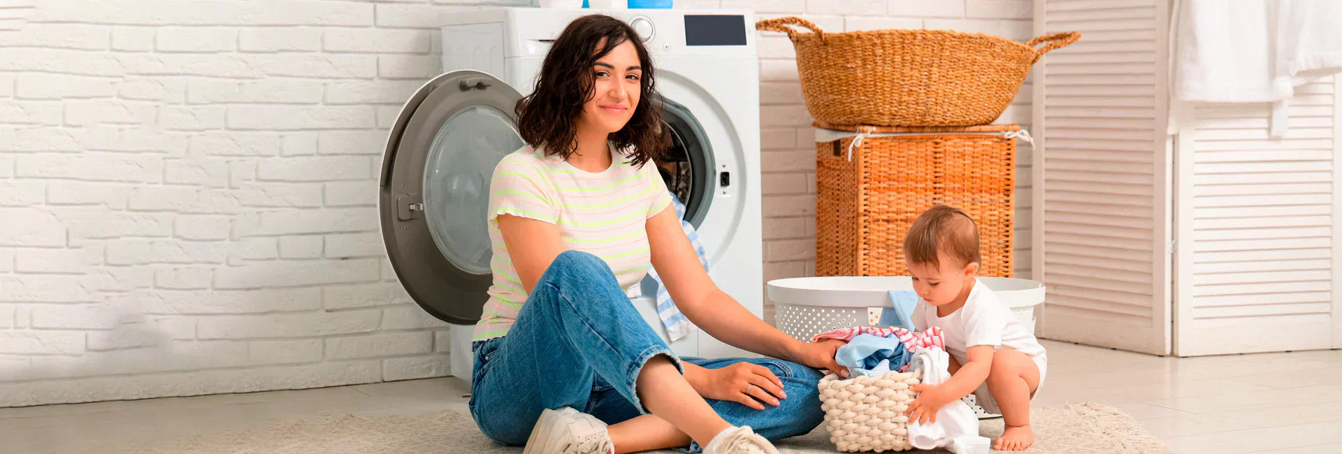 ¿Debo lavar la ropa de mi bebé antes de ponérsela? – Enfabebe MX